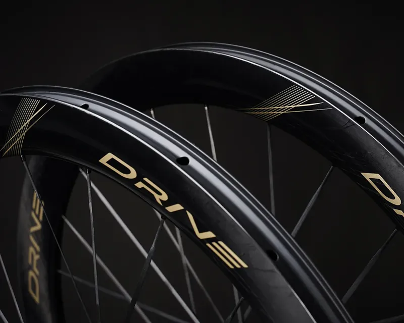 ELITE WHEELS DRIVE II 50D Carbon Wheelset